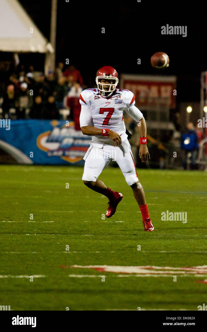 Dec. 22, 2010 - Las Vegas, Nevada, U.S - University of Utah Utes QB ...