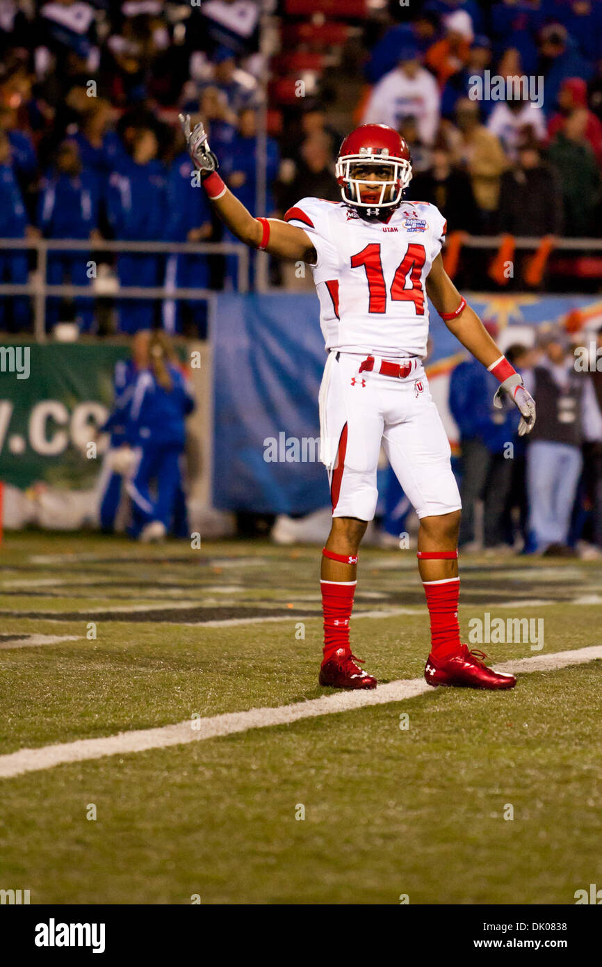 Sam compton hi-res stock photography and images - Alamy