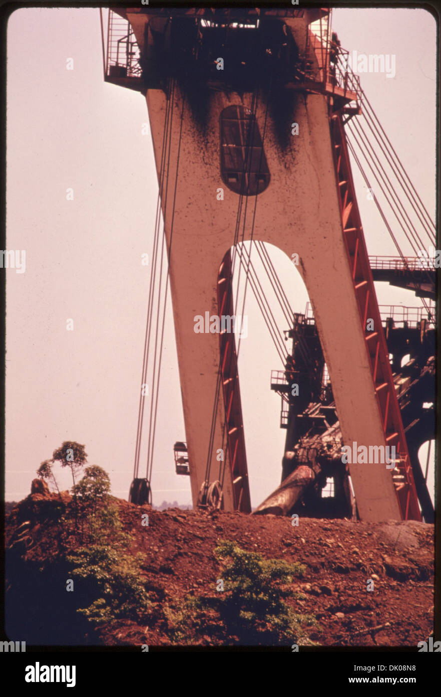 The head of the Silver Spade coal shovel, owned by the Hanna Coal ...