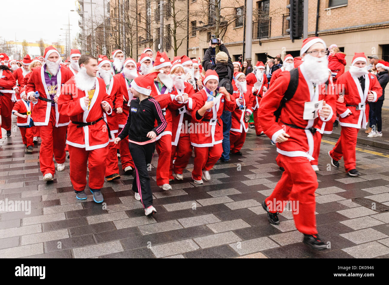 News charity barnes hi-res stock photography and images - Alamy