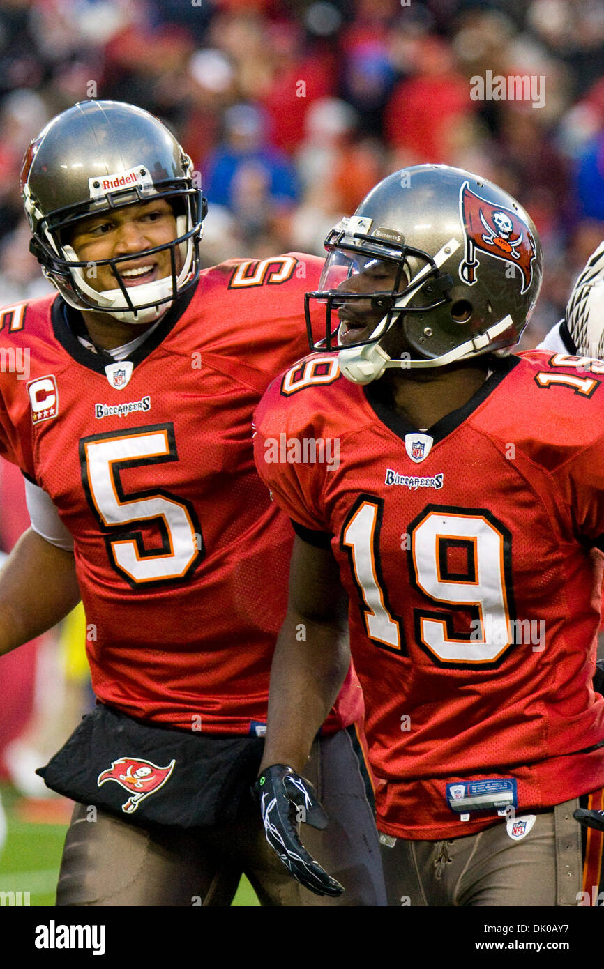 Mike williams touchdown hi-res stock photography and images - Alamy