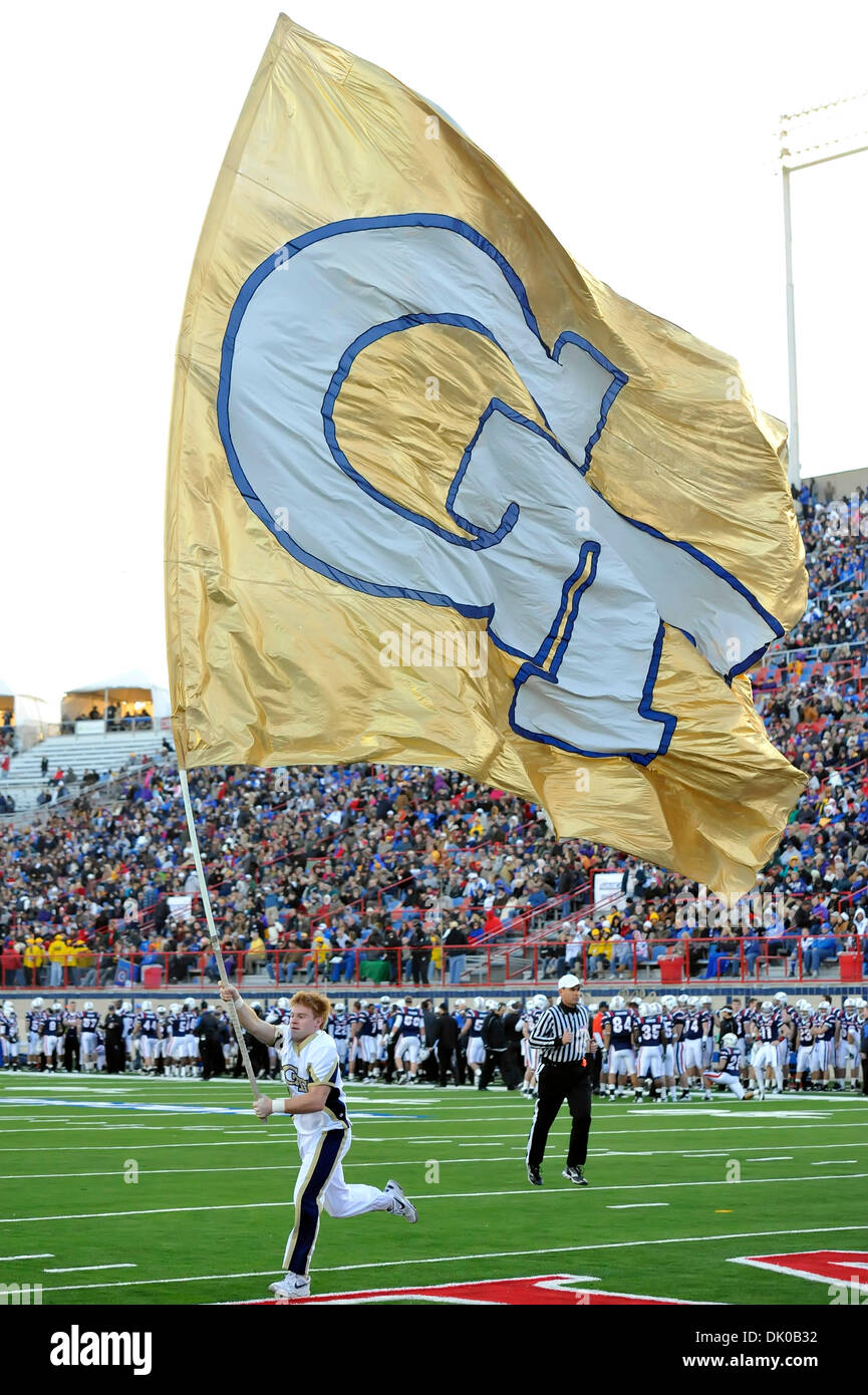Georgia tech cheerleaders hi-res stock photography and images - Alamy