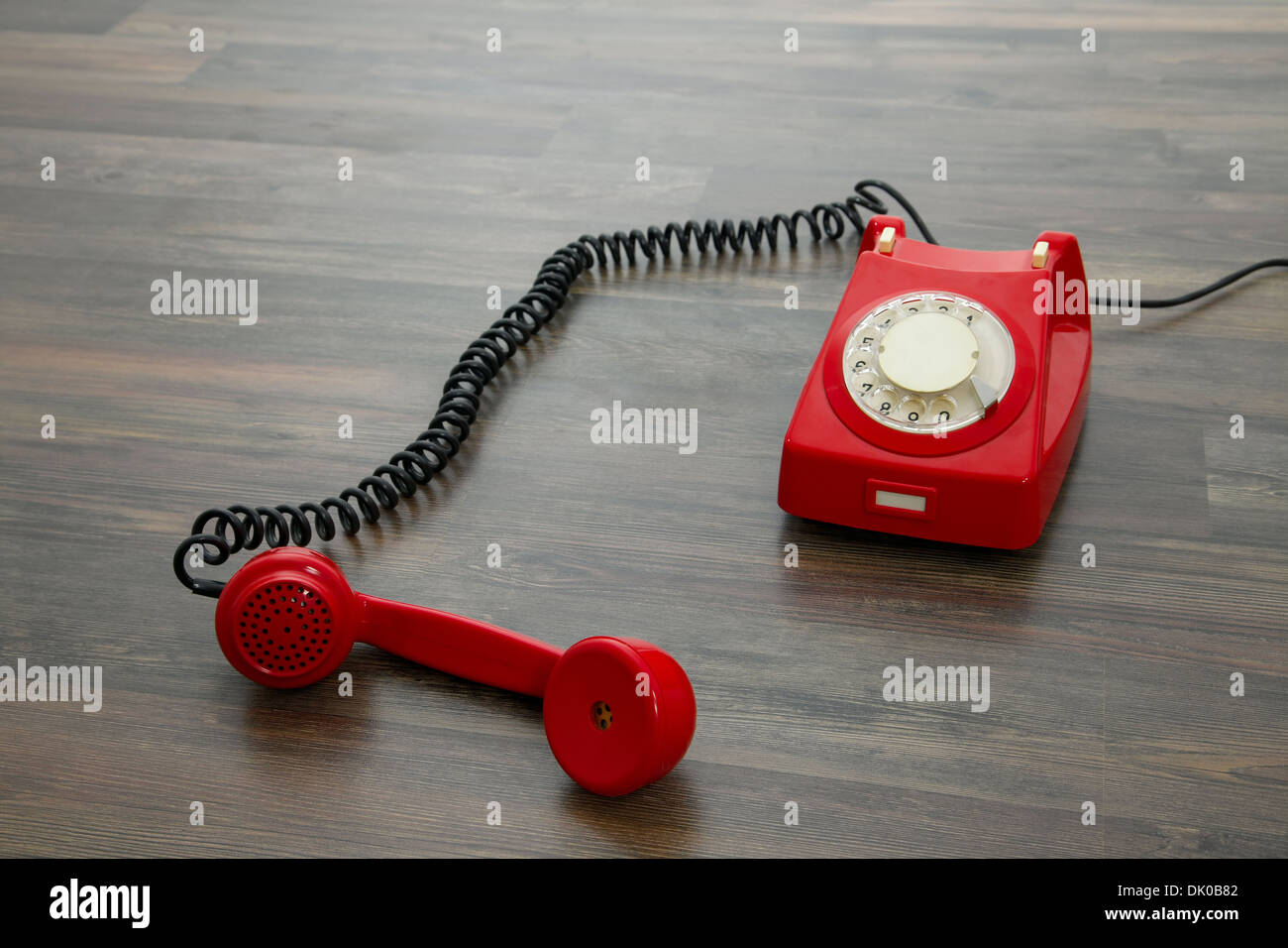 Red dial up phone hi-res stock photography and images - Alamy
