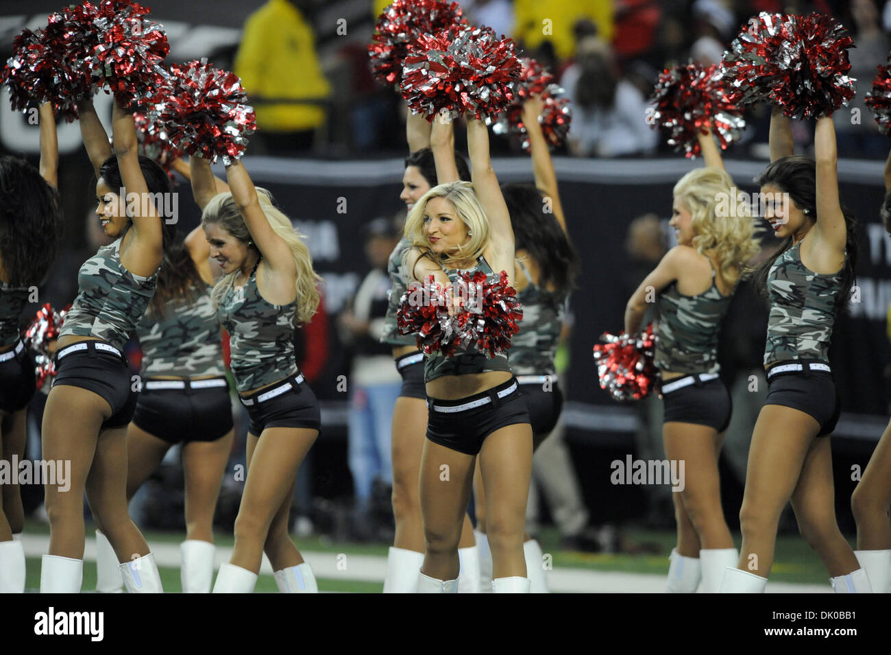 Atlanta falcons cheerleader hi-res stock photography and images - Alamy