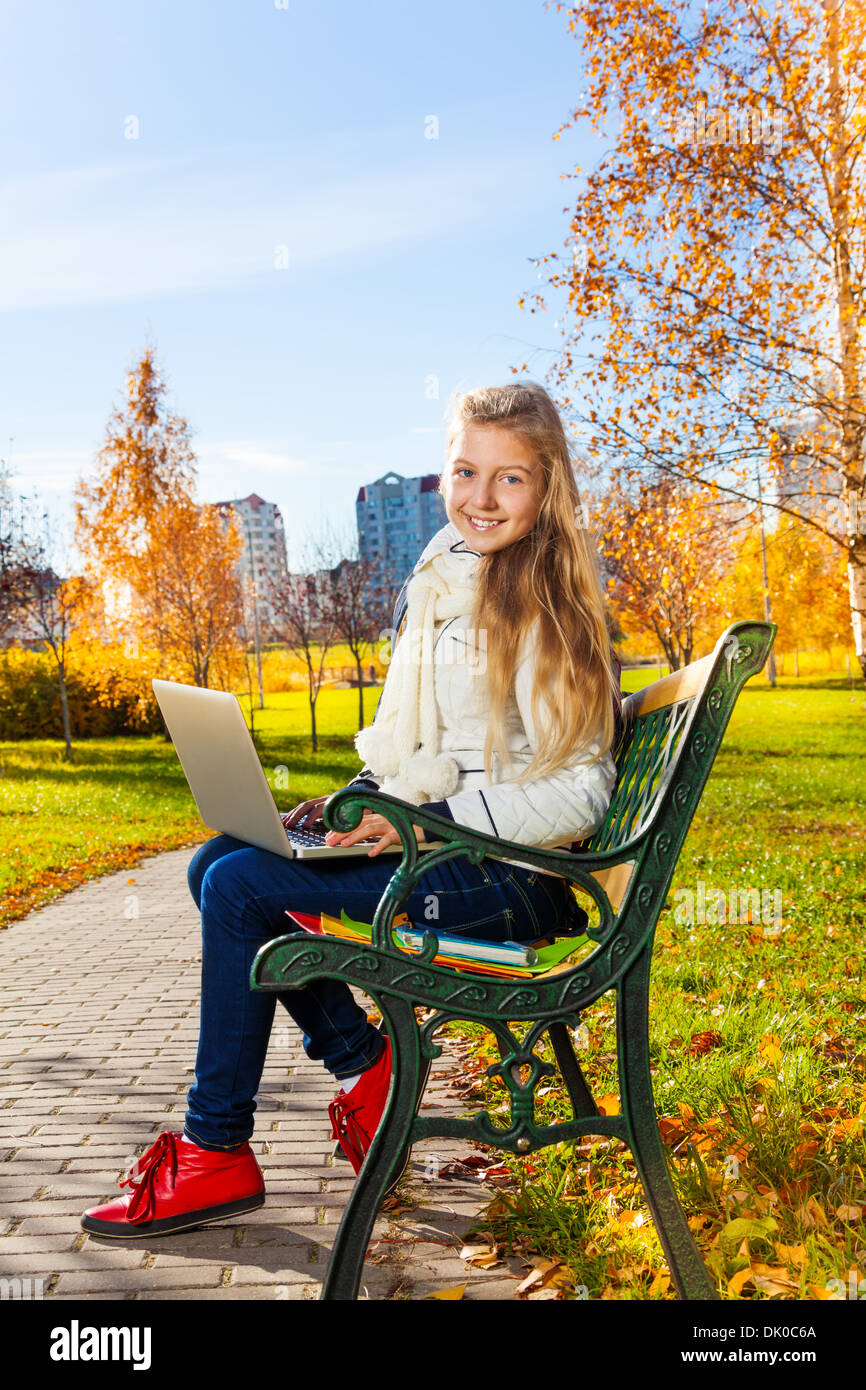 Beautiful girl 14 years old hi-res stock photography and images - Alamy