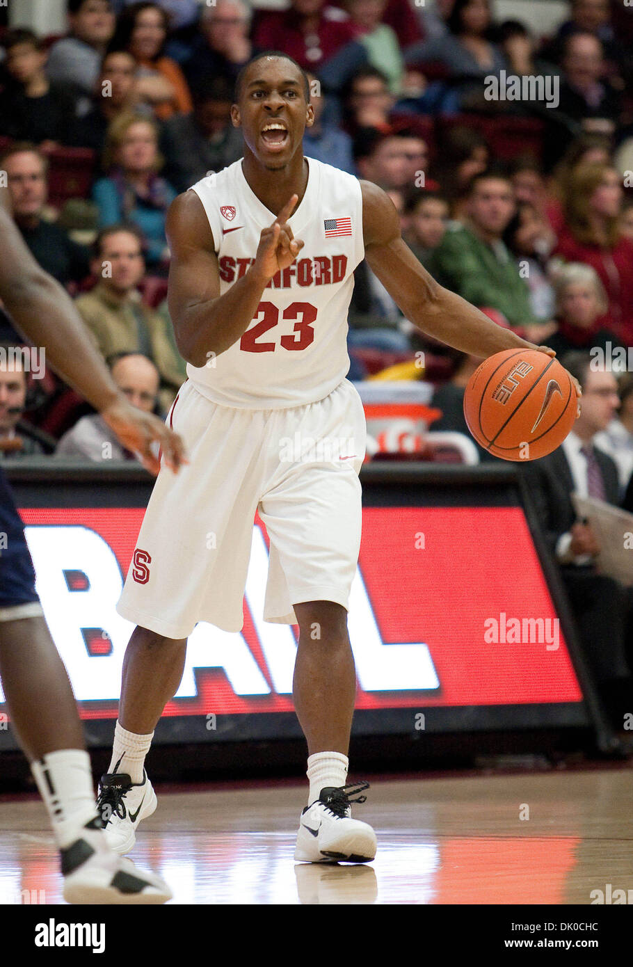 Dec. 28, 2010 - Stanford, California, U.S - Stanford guard Gabriel ...