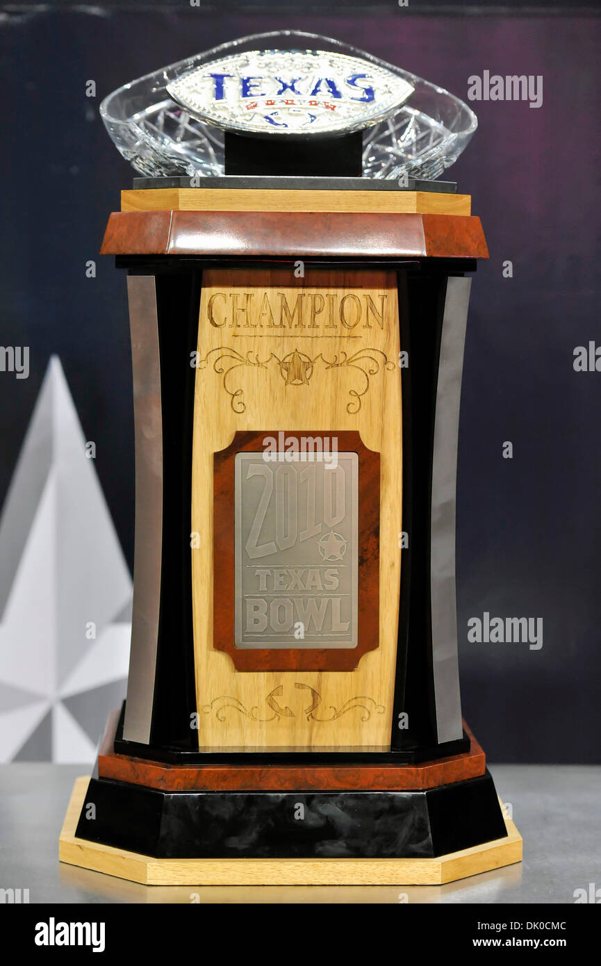 Big 10 championship trophy hi-res stock photography and images - Alamy