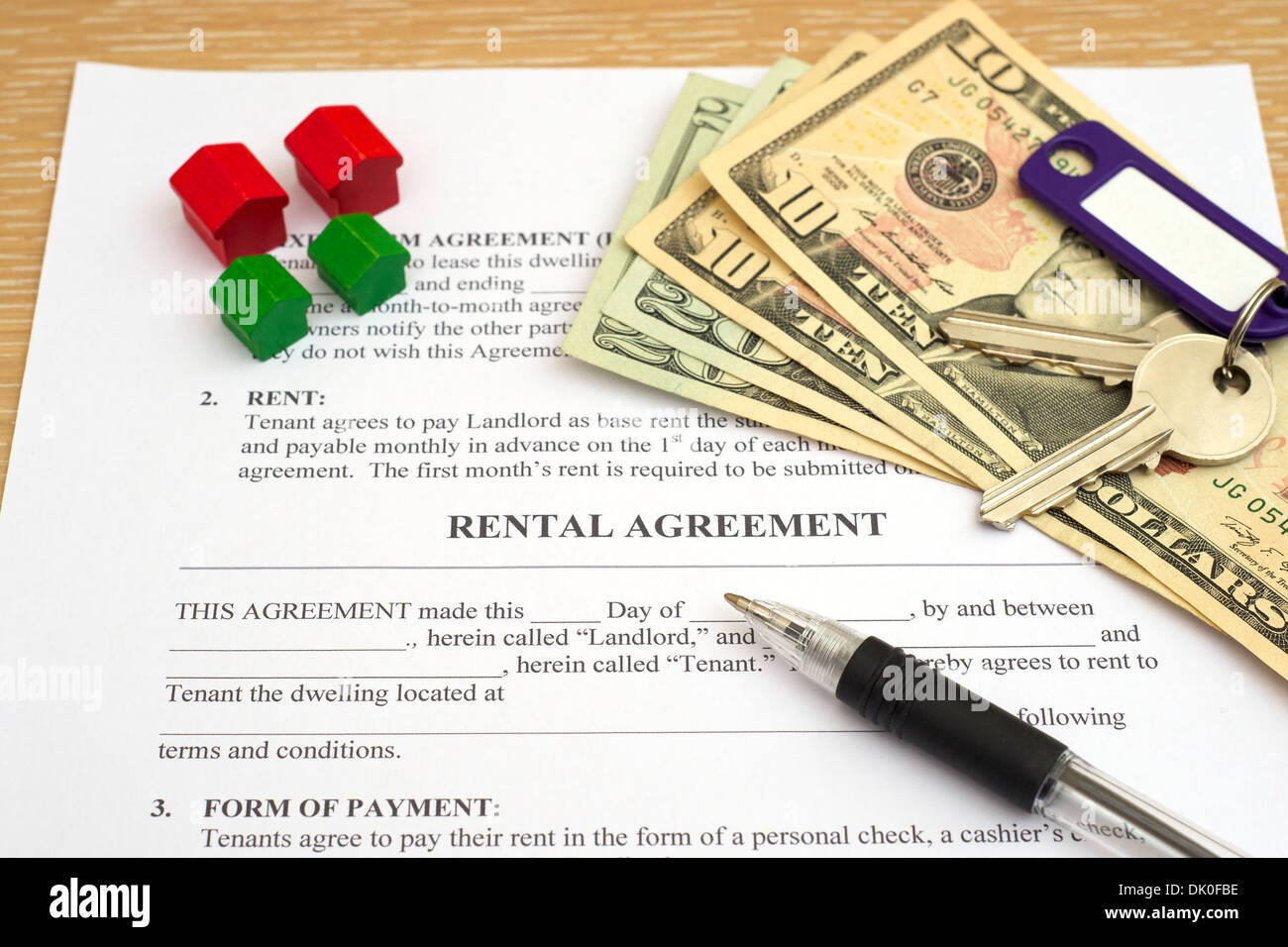 Rental agreement hi-res stock photography and images - Alamy