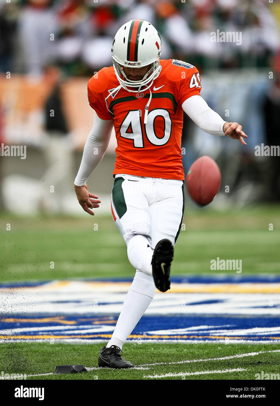 El paso sun bowl miami notre dame hi-res stock photography and images ...