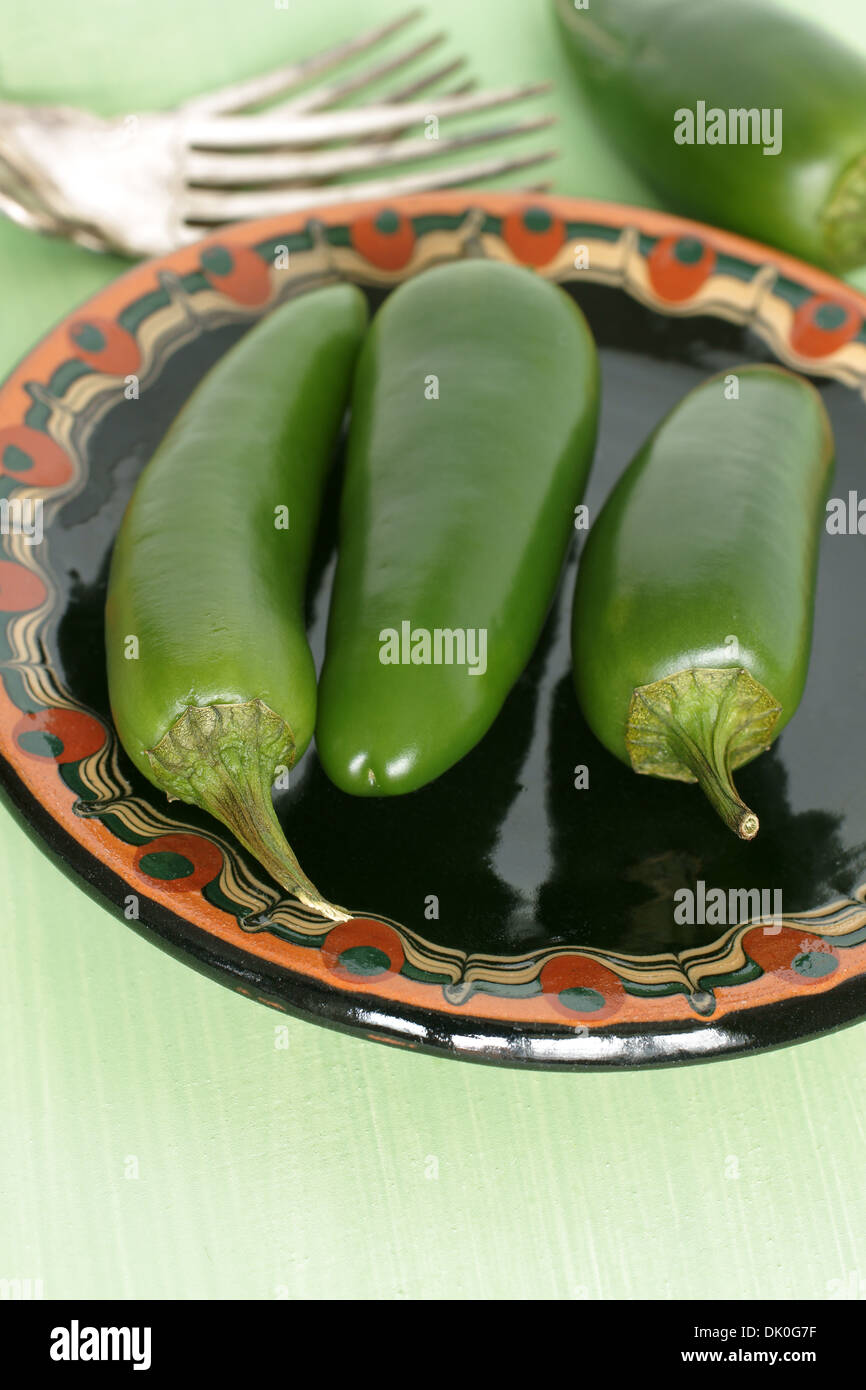 Green chillies hi-res stock photography and images - Alamy