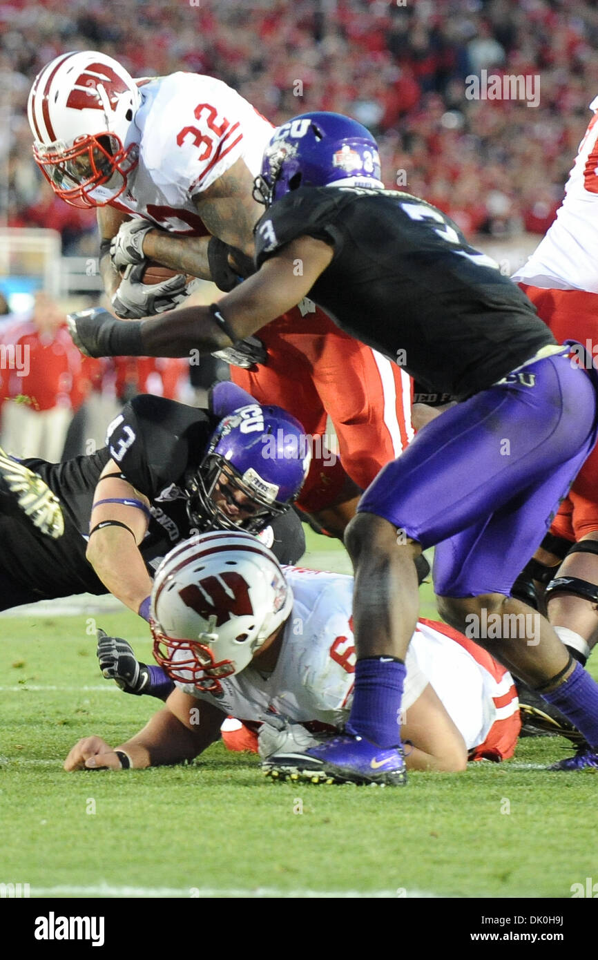 Pile of frogs hi-res stock photography and images - Alamy