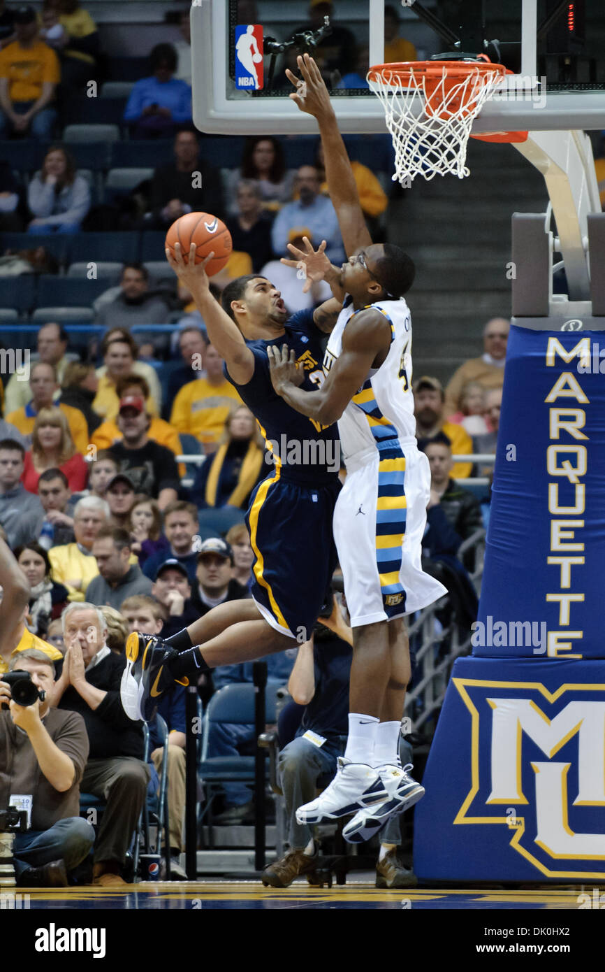 Casey mitchell hi-res stock photography and images - Alamy