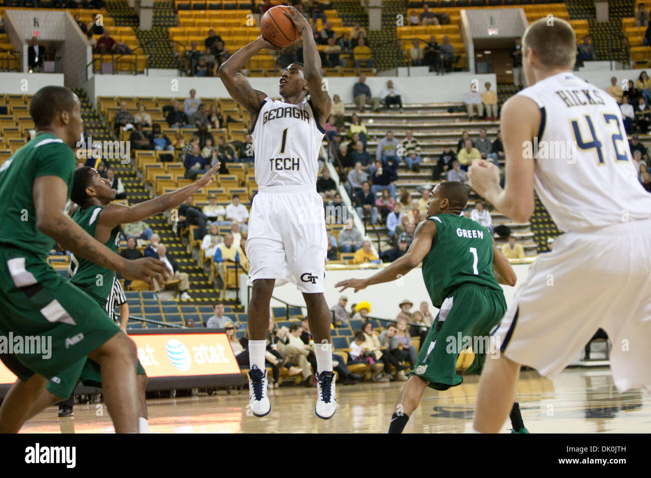 Jan. 2, 2011 - Atlanta, Georgia, U.S. - Georgia Tech guard Iman ...