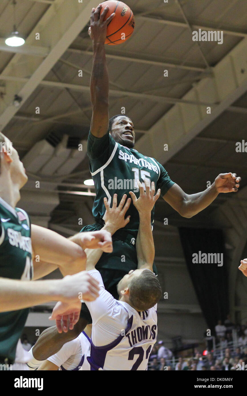Michigan state spartans durrell summers hi-res stock photography and ...