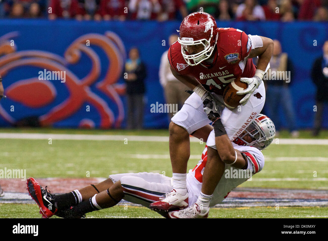 Jan. 4, 2011 - New Orleans, Louisiana, U.S - Arkansas Razorbacks tight ...