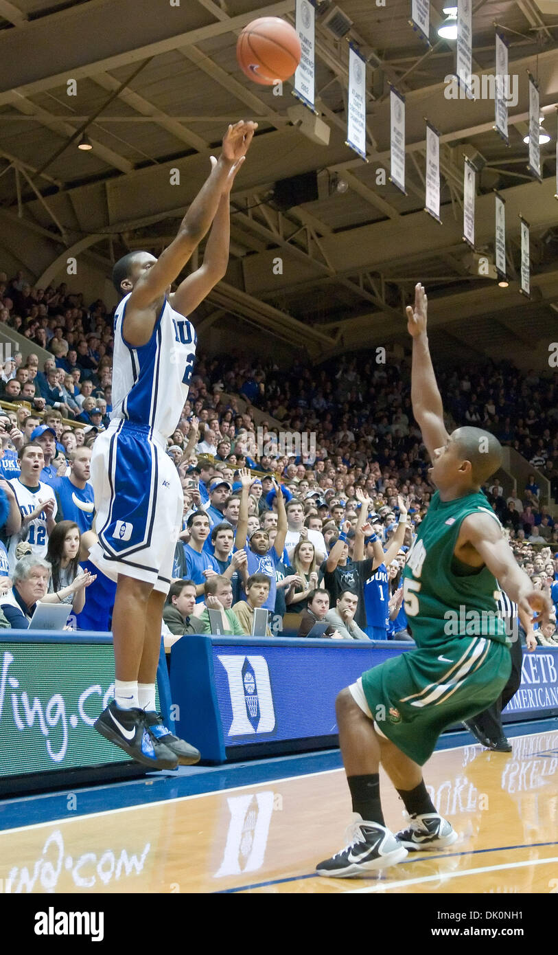 Jan. 5, 2011 - Durham, North Carolina, U.S - Duke Blue Devils guard ...