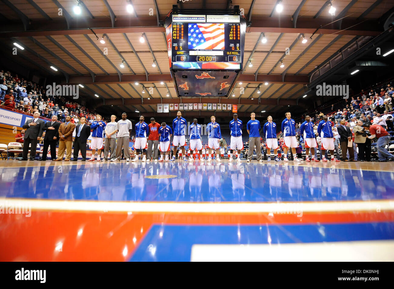 Jan. 5, 2011 - Dallas, Texas, U.S - The Mustangs line up for the ...