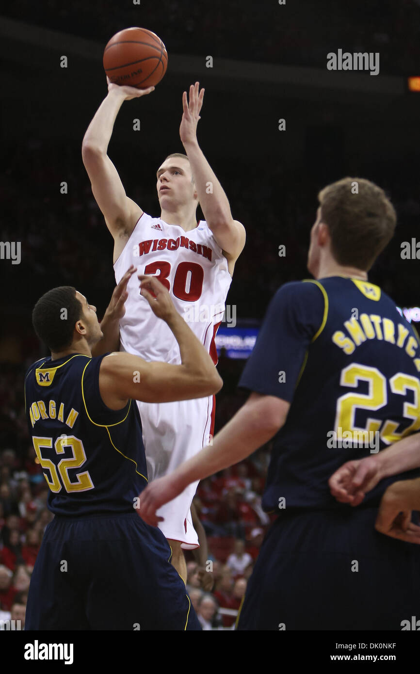 Jordan morgan basketball hi-res stock photography and images - Alamy