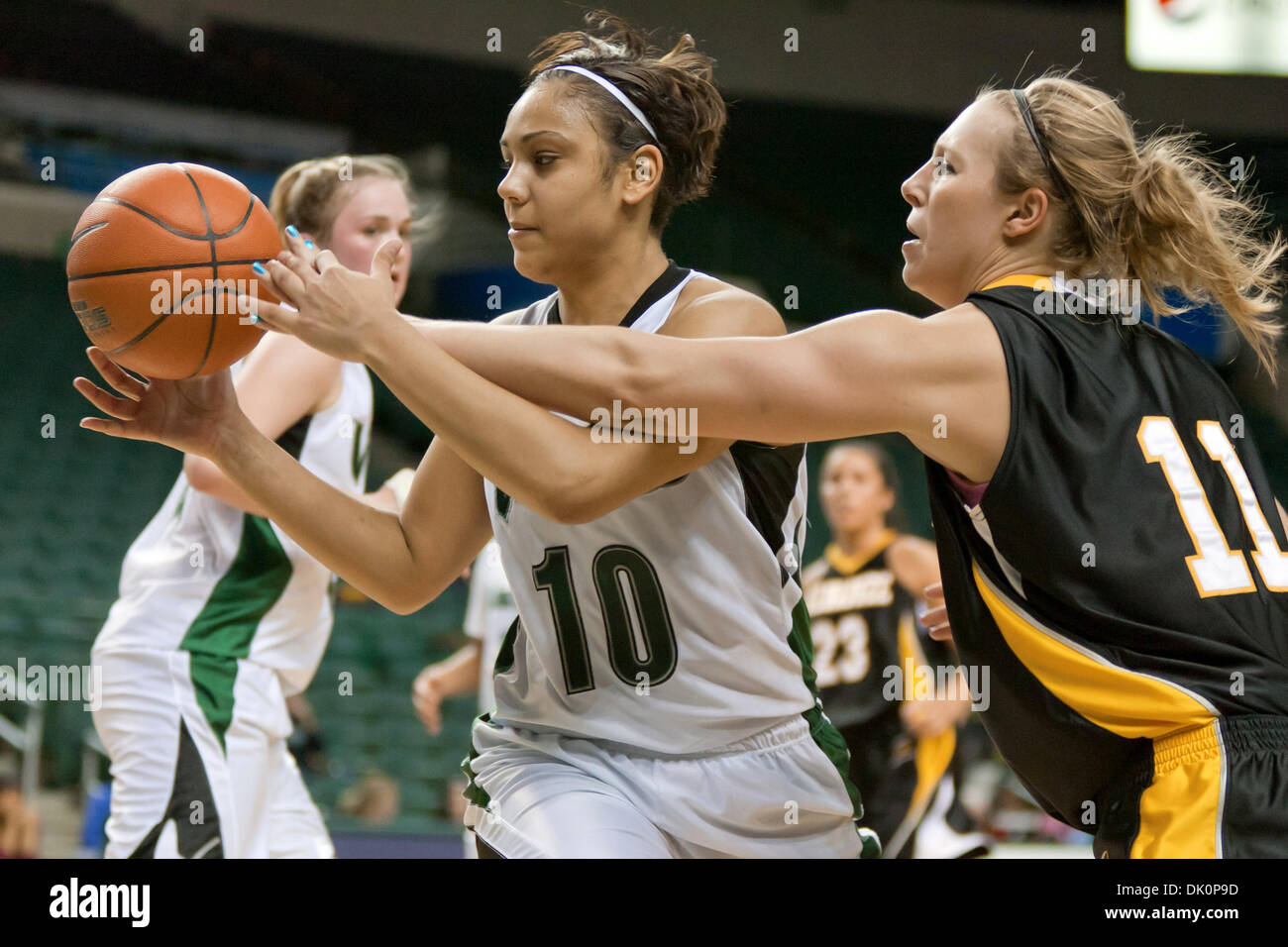 Jan. 6, 2011 - Cleveland, Ohio, U.S - Cleveland State guard Takima ...