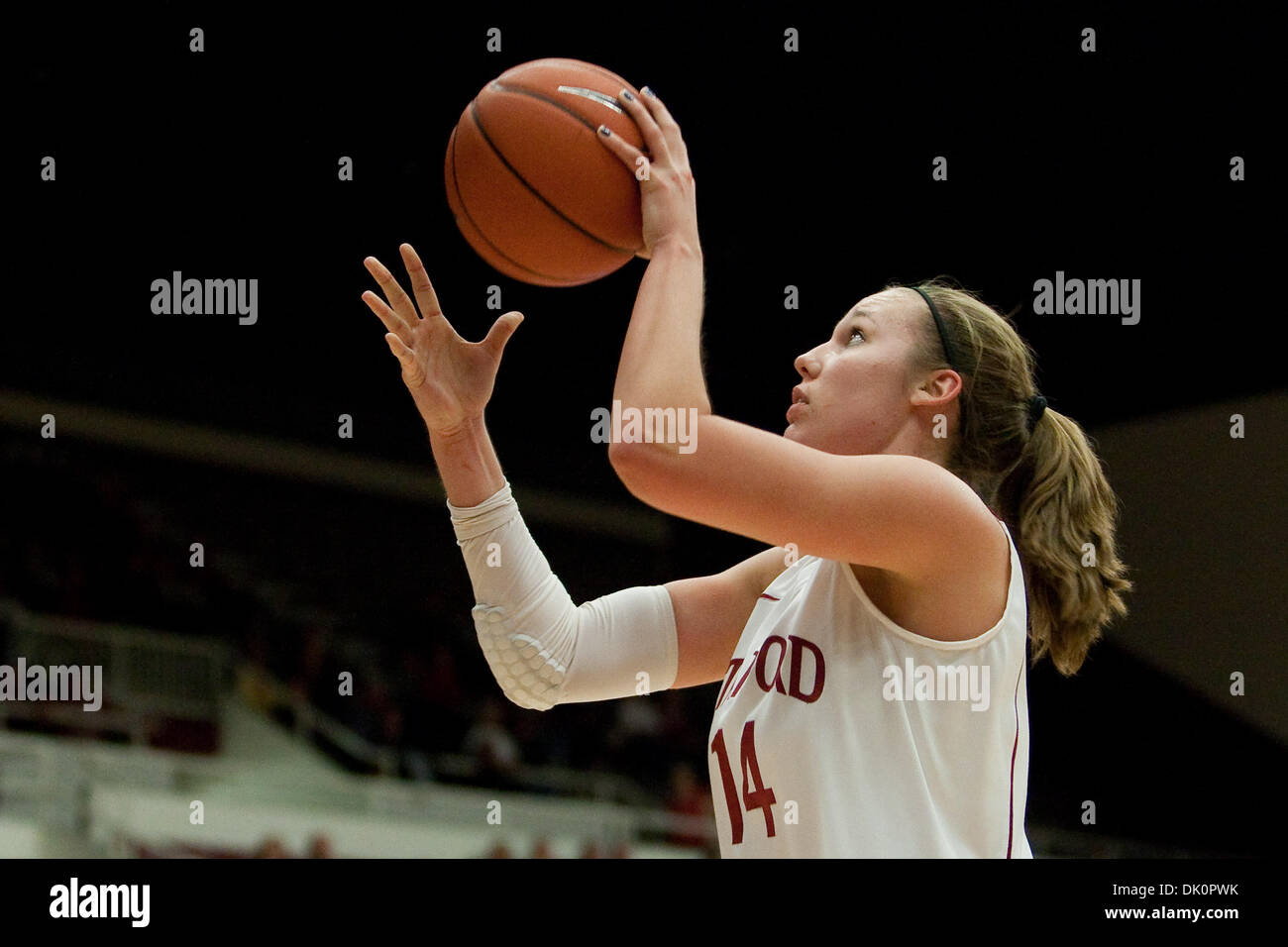 Kayla pedersen hi-res stock photography and images - Alamy