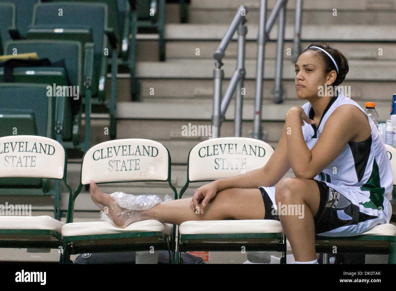 Spraining ankle hi-res stock photography and images - Alamy