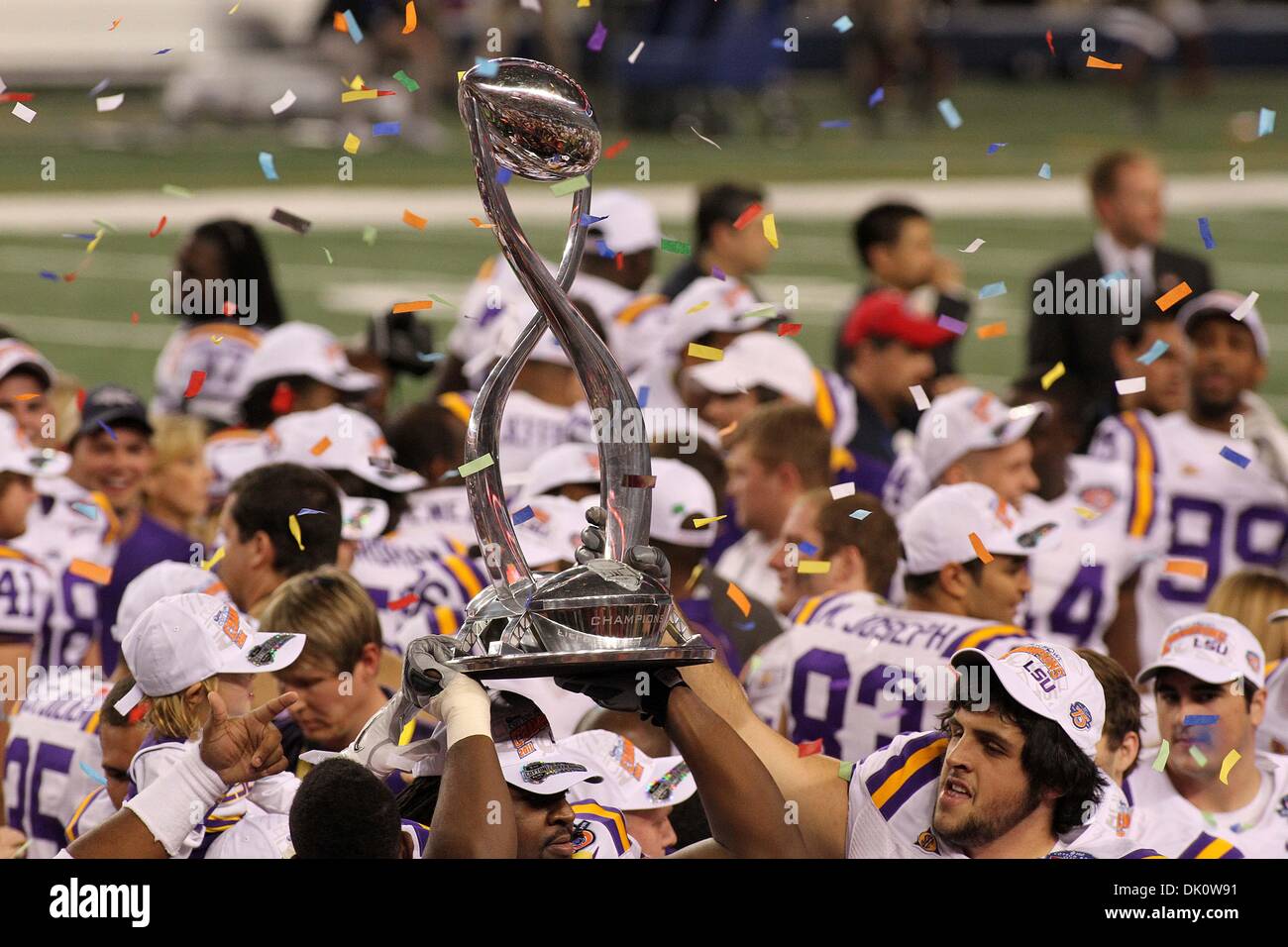 Jan. 8, 2011 - Arlington, Texas, United States of America - LSU players ...