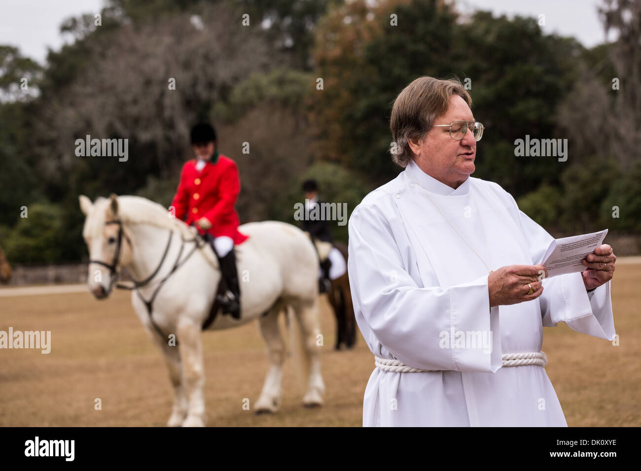 Fox Hunters listen to the Blessing of the Hounds to mark the first hunt ...