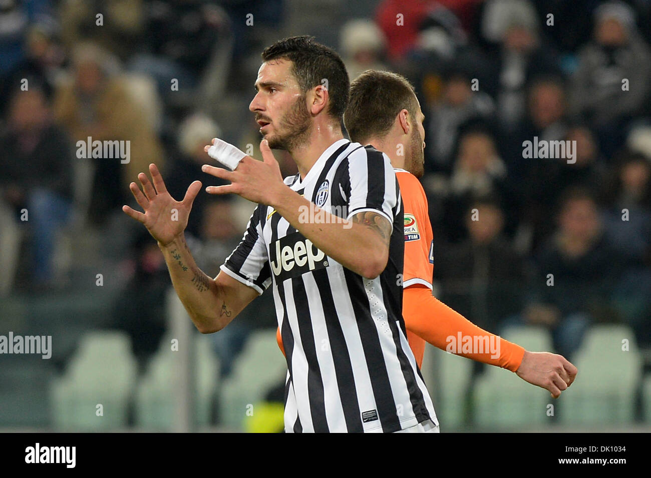 Leonardo bonucci 2013 hi-res stock photography and images - Alamy