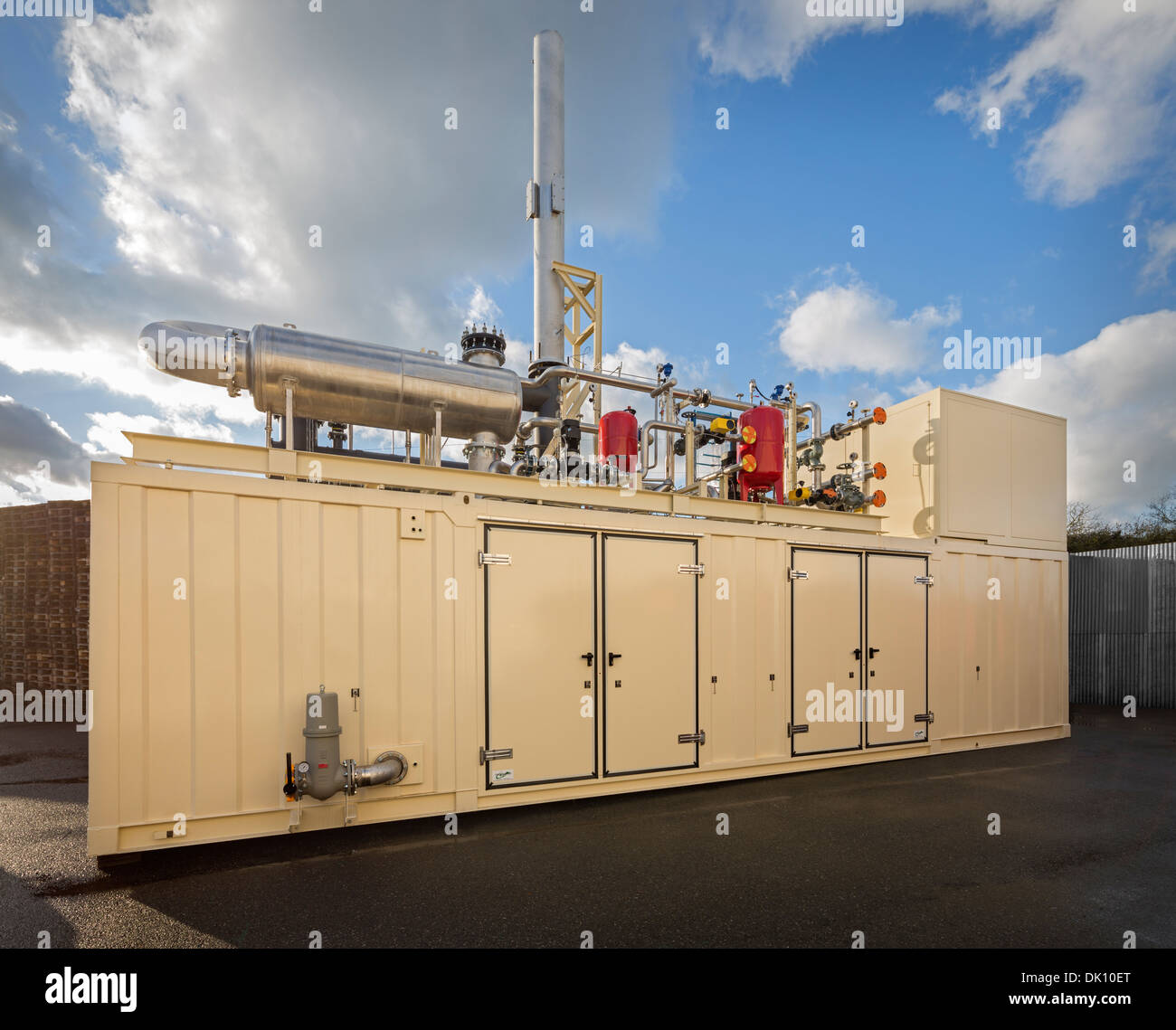 A containerized power station allowing the biogas recovering by ...