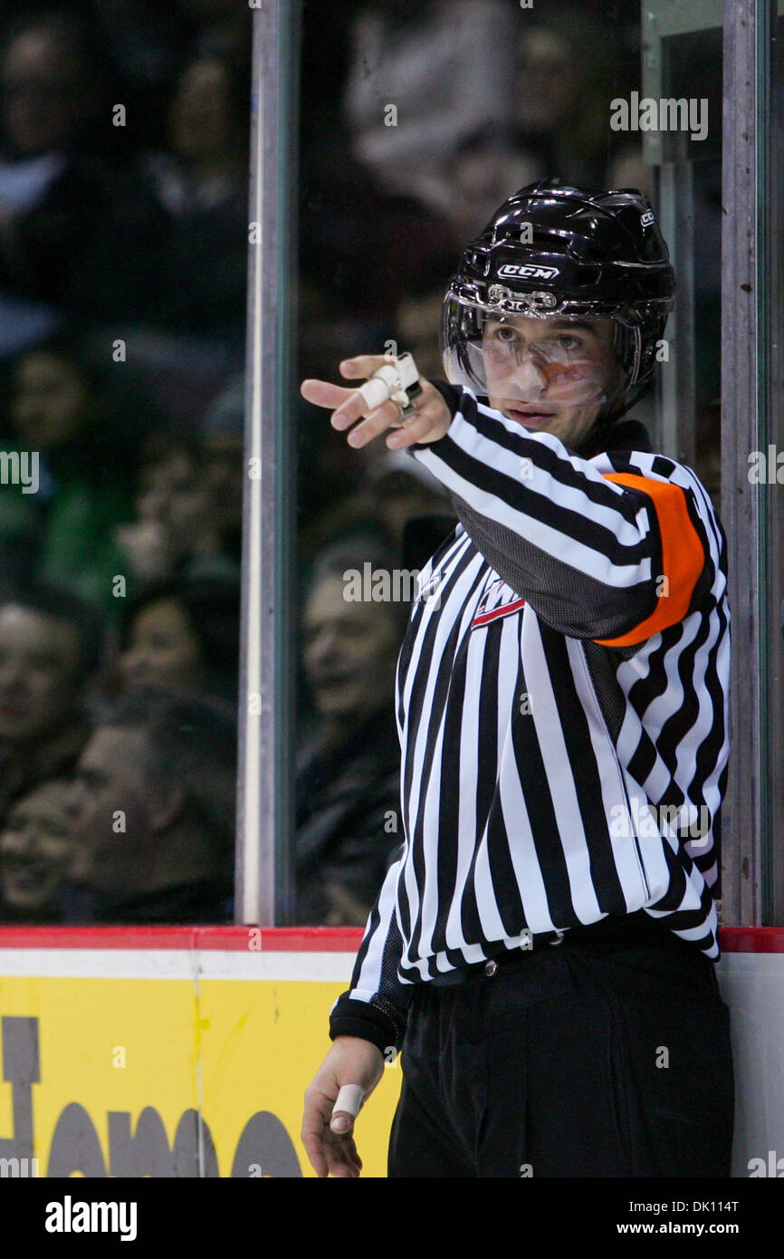 Goalie interference hi-res stock photography and images - Alamy