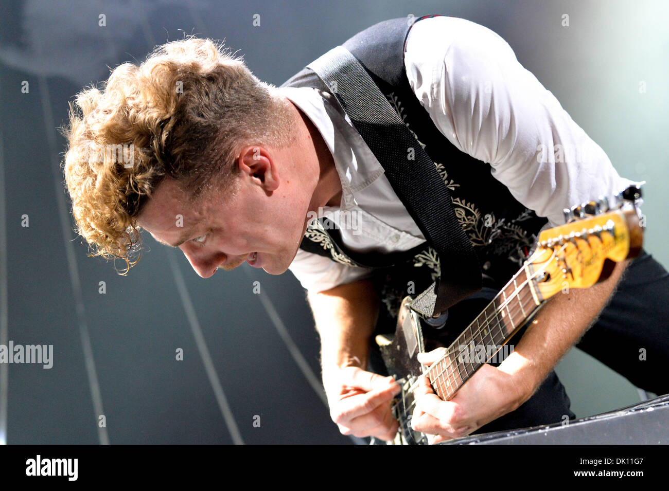 The hives guitarist hi-res stock photography and images - Alamy