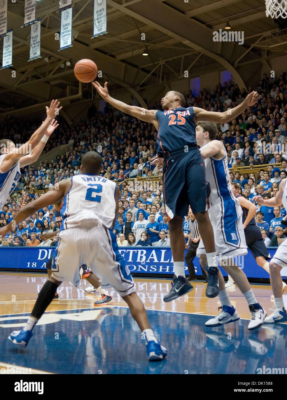 Duke indoor stadium duke hi-res stock photography and images - Alamy