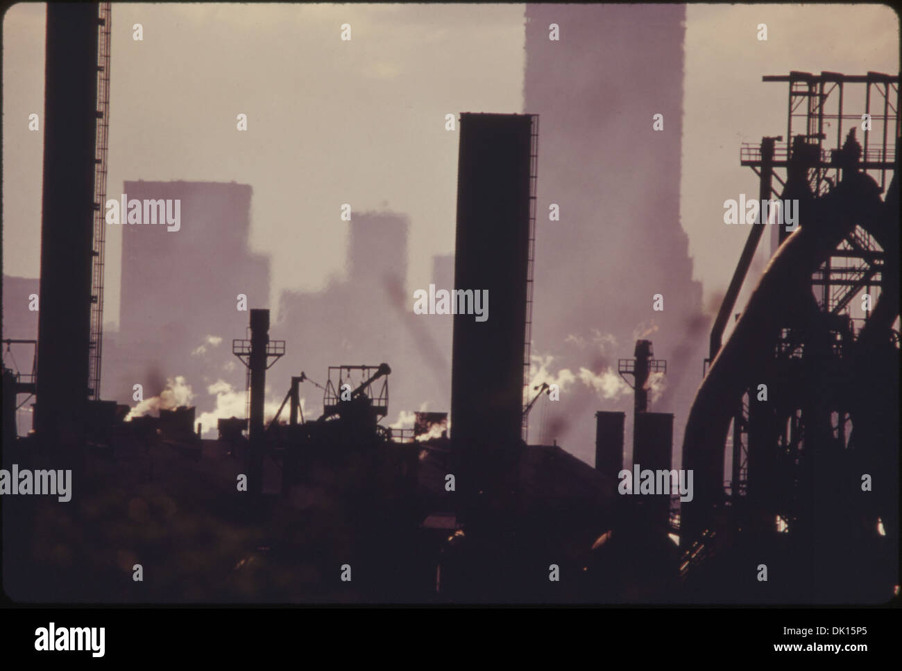 Downtown pittsburgh pollution hi-res stock photography and images - Alamy