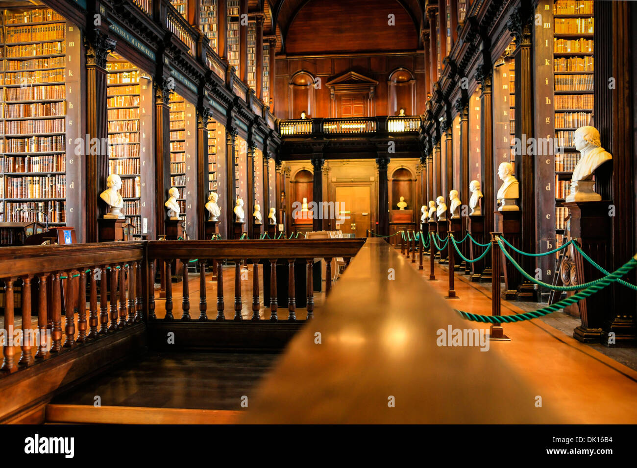 Trinity college library dublin hi-res stock photography and images - Alamy