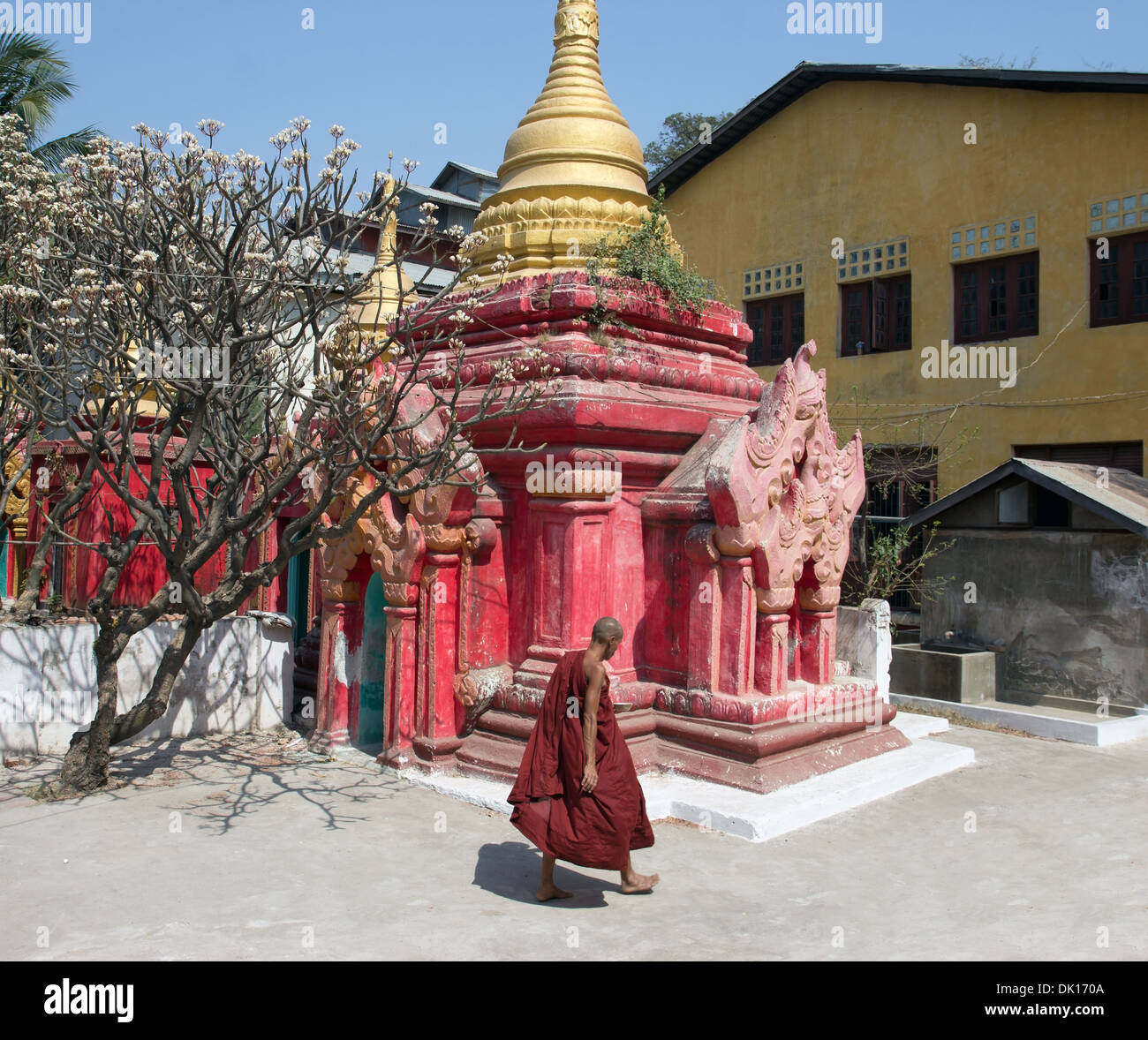 Aung kyaw hi-res stock photography and images - Alamy