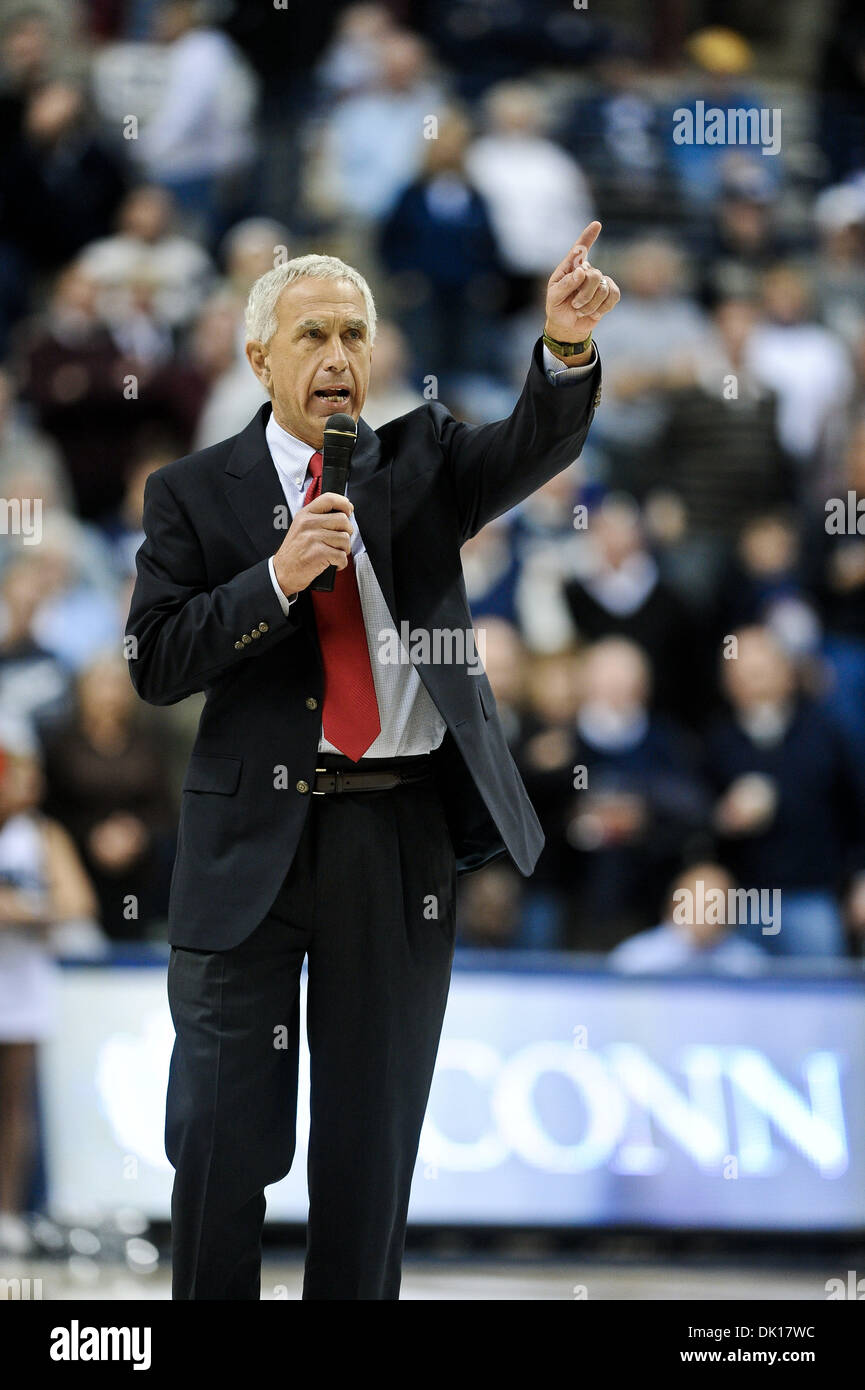 Mens uconn hi-res stock photography and images - Alamy