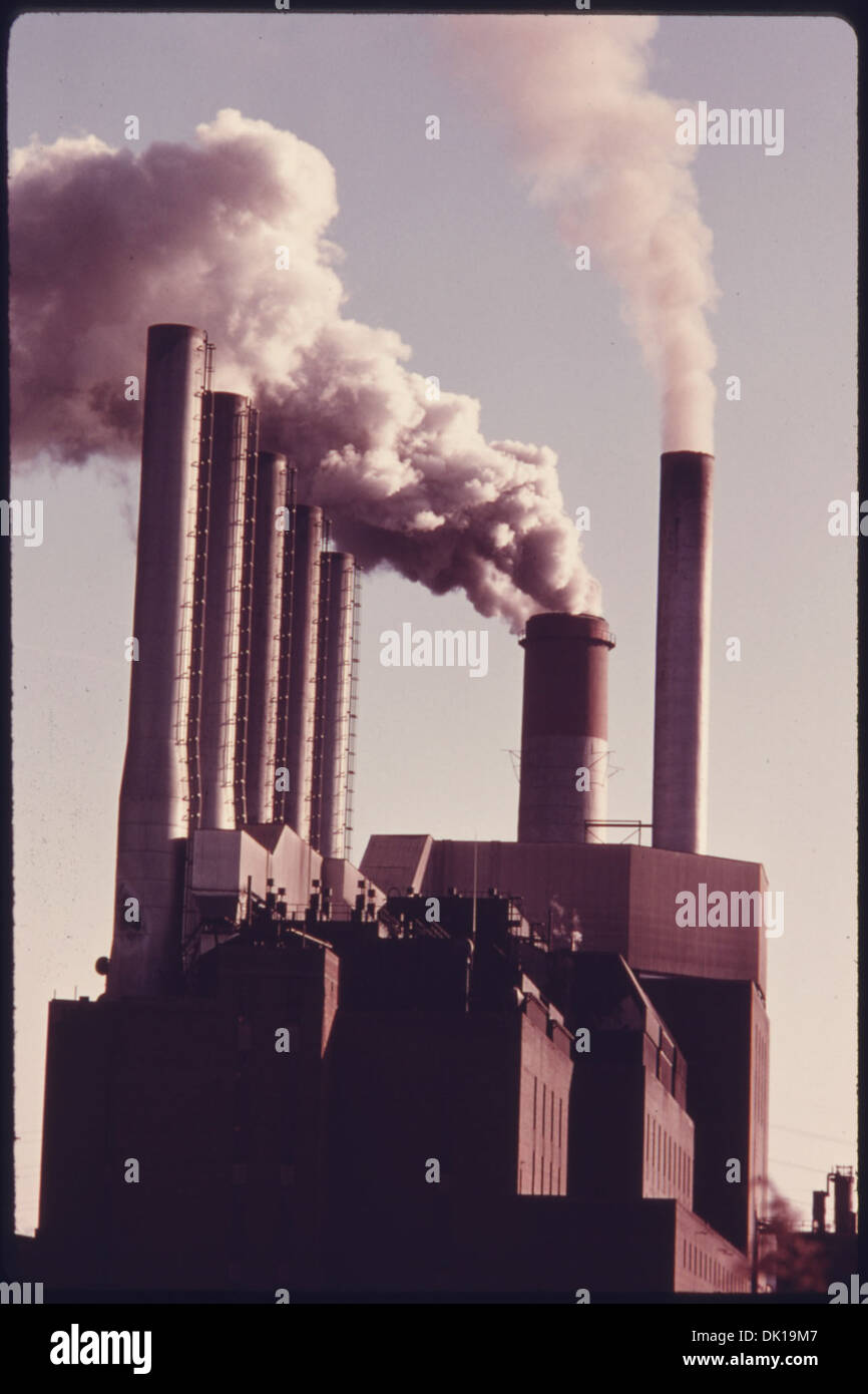 Smokestacks ohio hi-res stock photography and images - Alamy