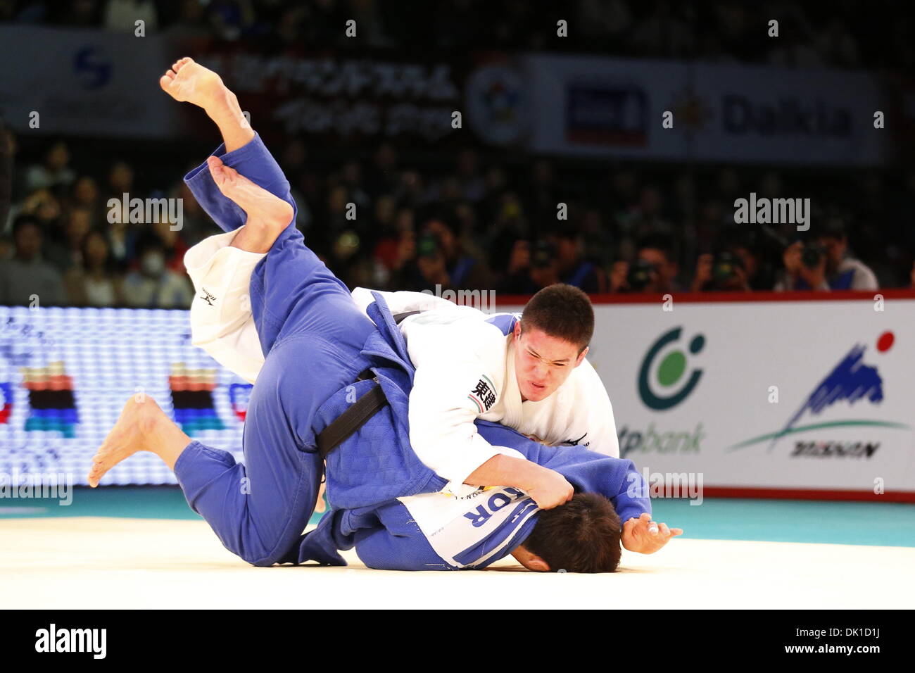 Tokyo Metropolitan Gymnasium, Tokyo, Japan. 1st Dec, 2013. Matthew ...