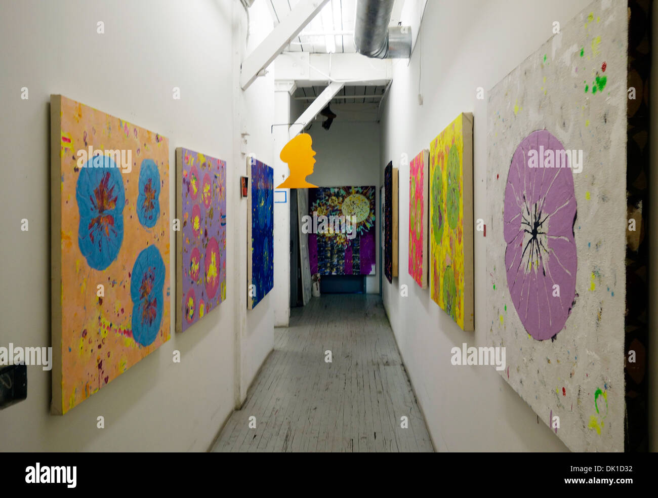 Community mural projects hi-res stock photography and images - Alamy