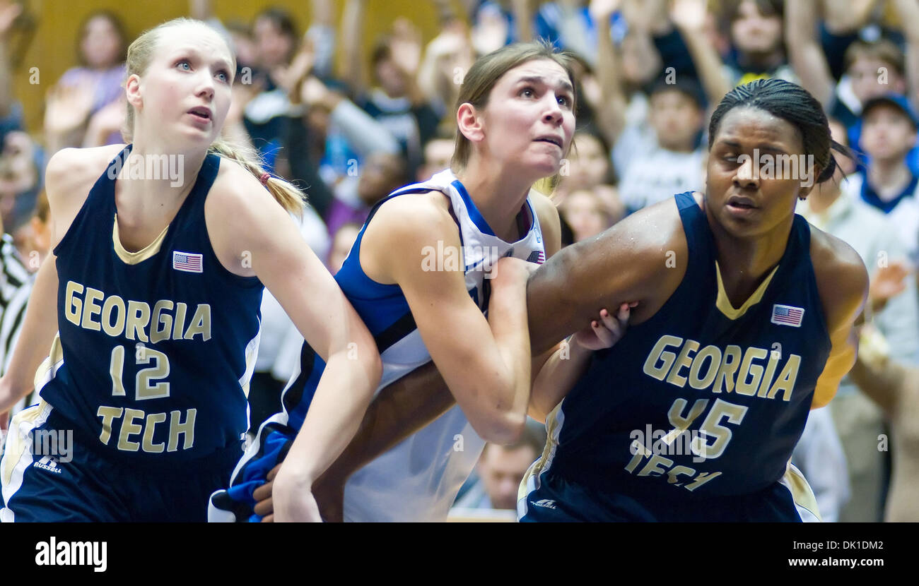 Jan. 21, 2011 - Durham, North Carolina, U.S - Duke center Allison ...