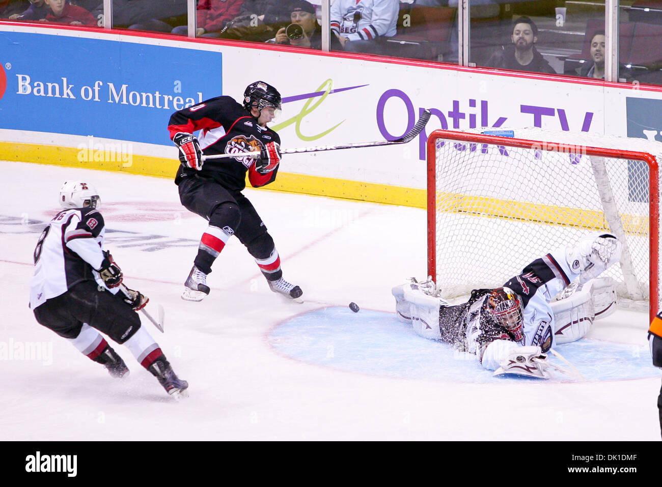 Jan. 21, 2011 - Vancouver, British Columbia, Canada - Cougars #10 Brock ...