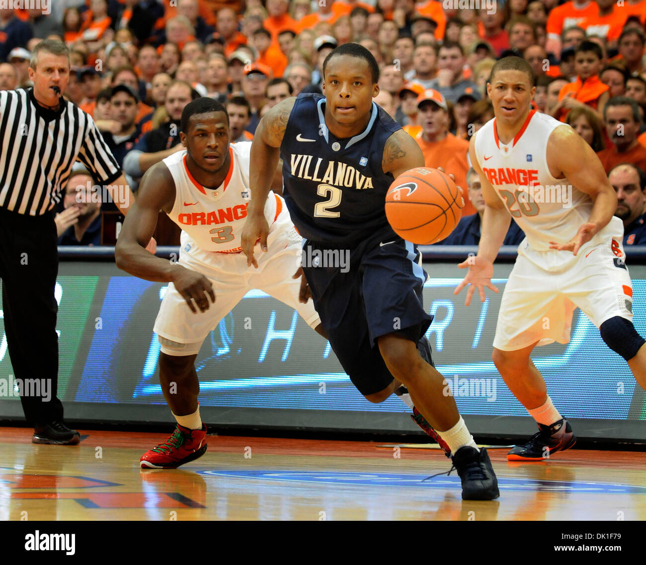 January 22, 2011: Villanova guard Maalik Wayns (#2) takes the ball down ...