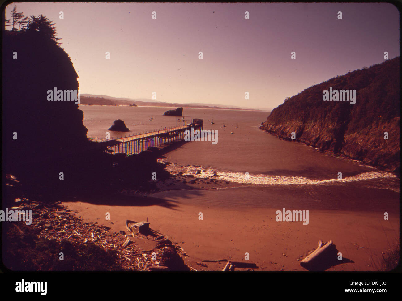 Vintage tide hi-res stock photography and images - Alamy