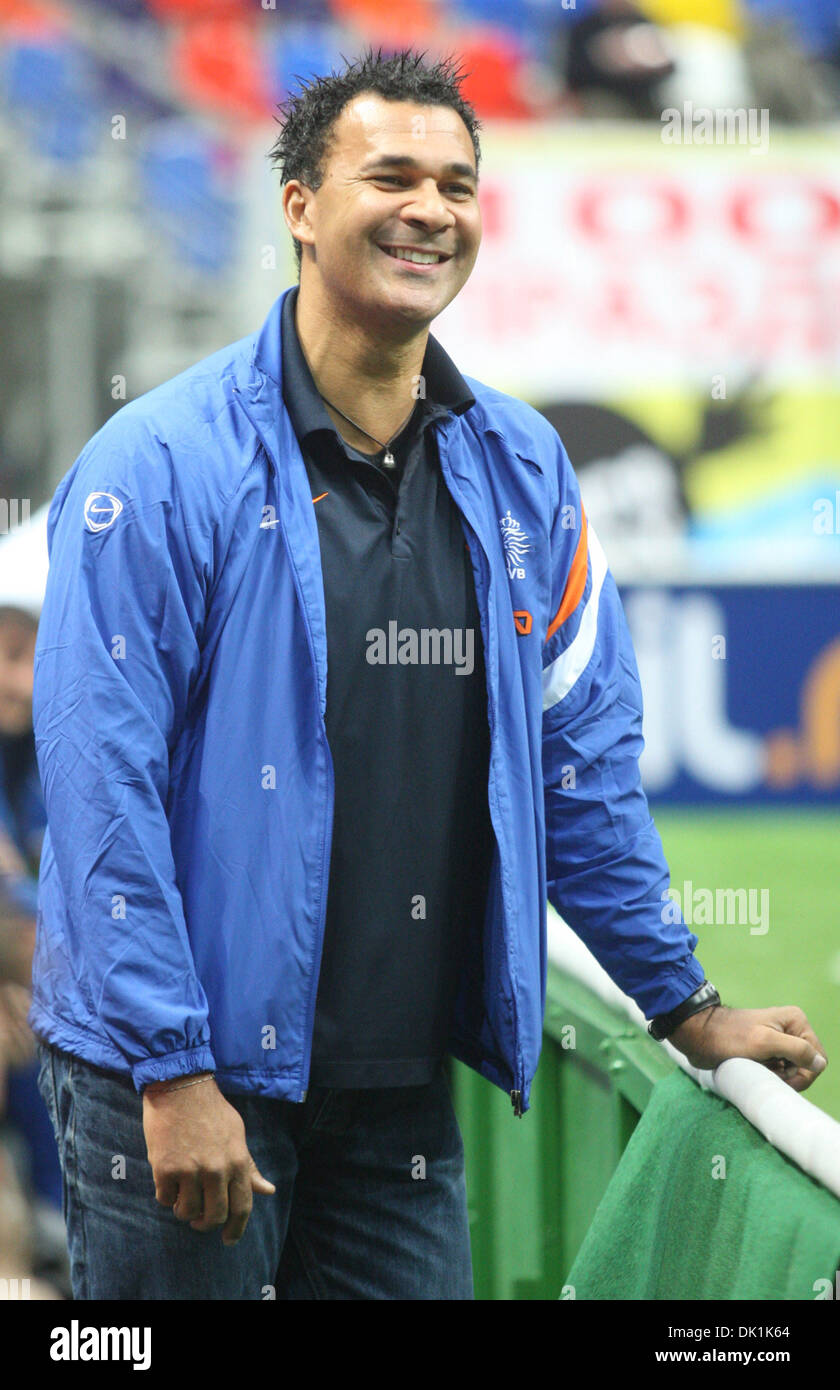 Ruud gullit chelsea fc 24 hi-res stock photography and images - Alamy