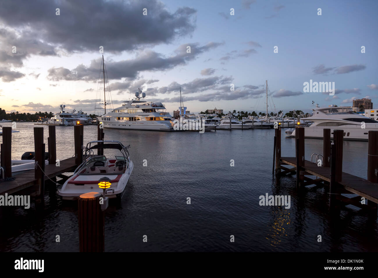 Yachts and power boats docked in the Bahia Mar Marina along Fort ...
