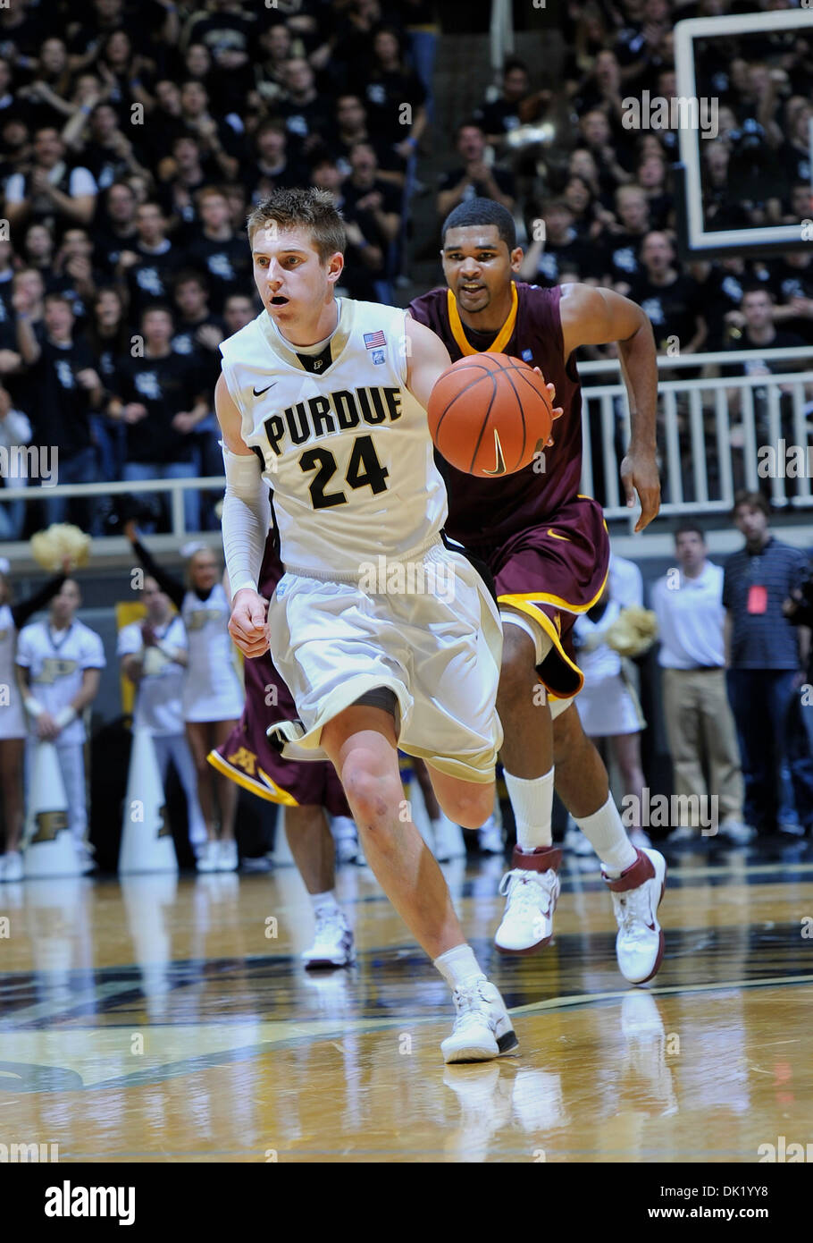 Ralph sampson jr hi-res stock photography and images - Alamy