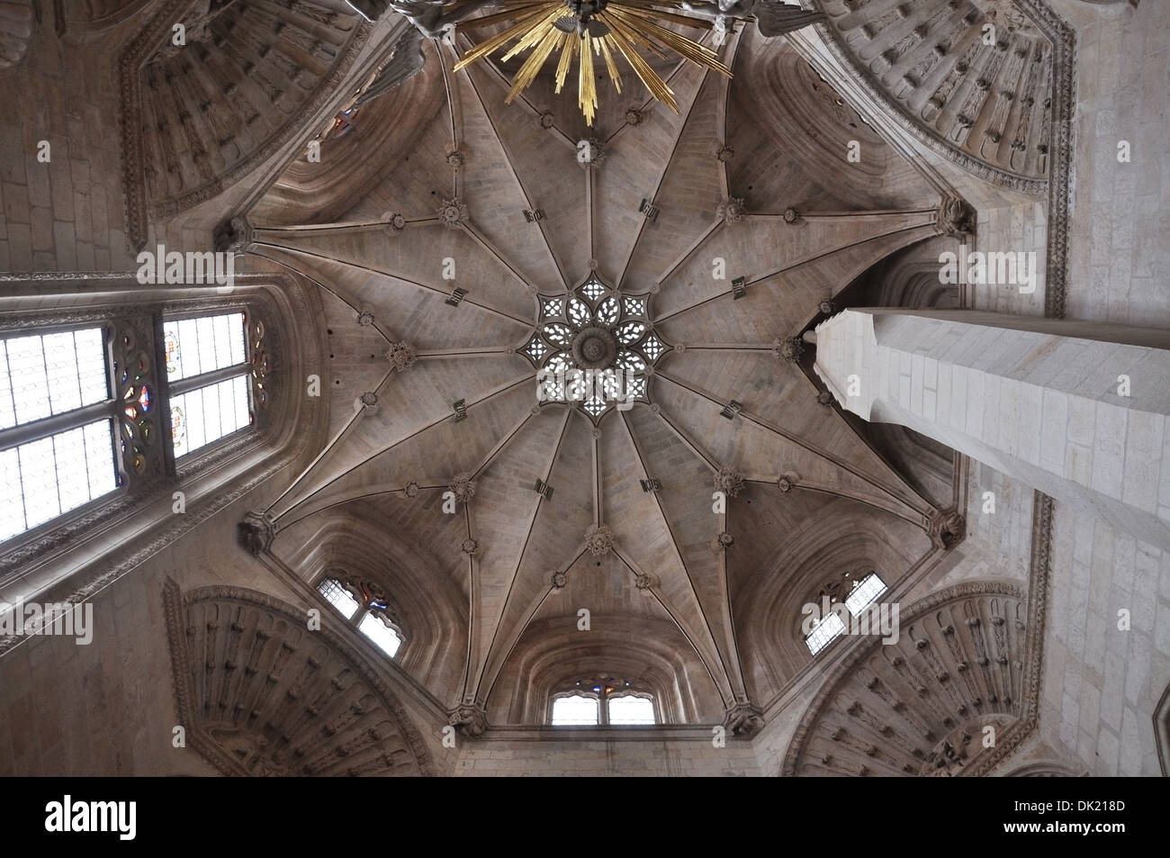 Ribbed vault hi-res stock photography and images - Alamy
