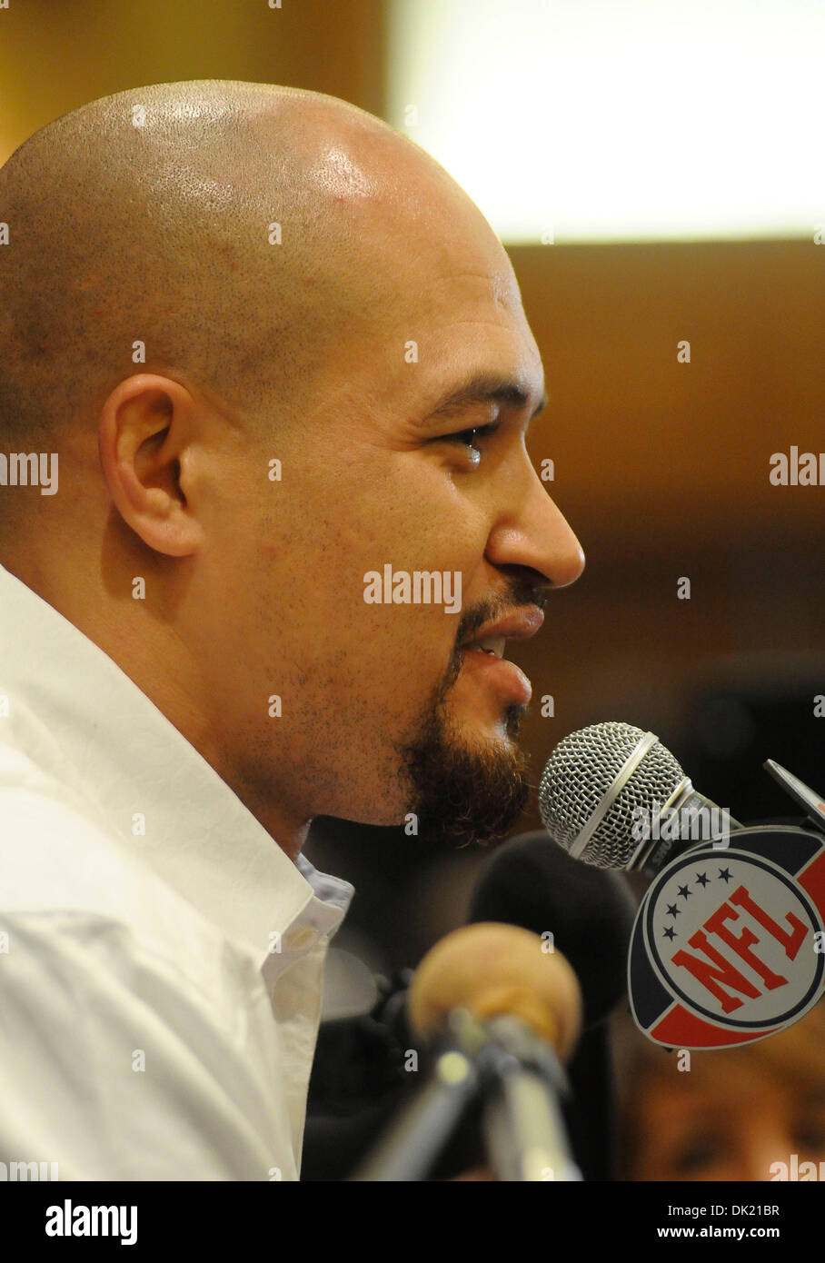 Jan. 31, 2011 - Fort Worth, TX, UNITED STATES - Linebacker JAMES ...