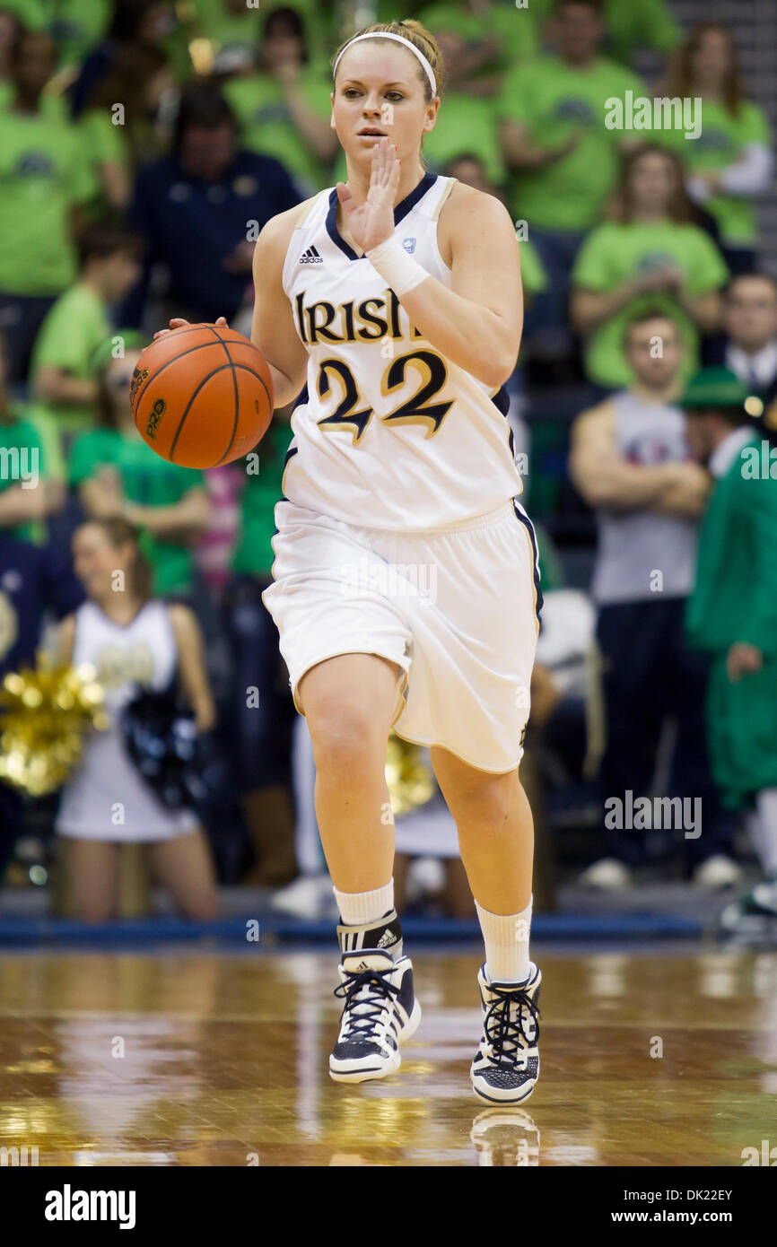 Feb. 1, 2011 - South Bend, Indiana, U.S - Notre Dame guard Brittany ...