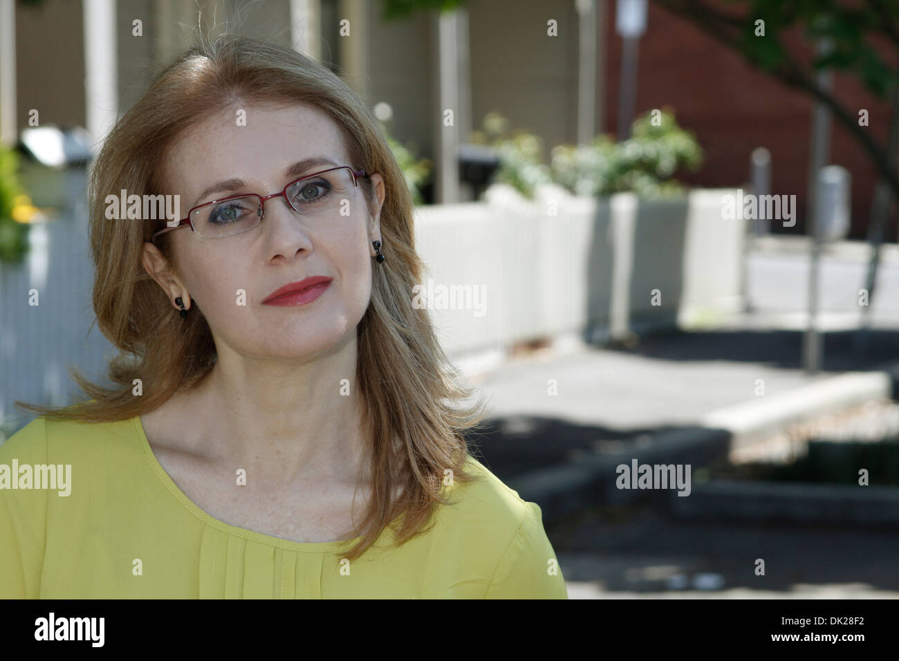 Informed decision hi-res stock photography and images - Alamy